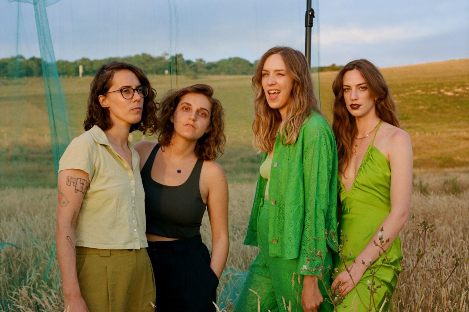 «Here Is Everything», The Big Moon – Mapa Sónico